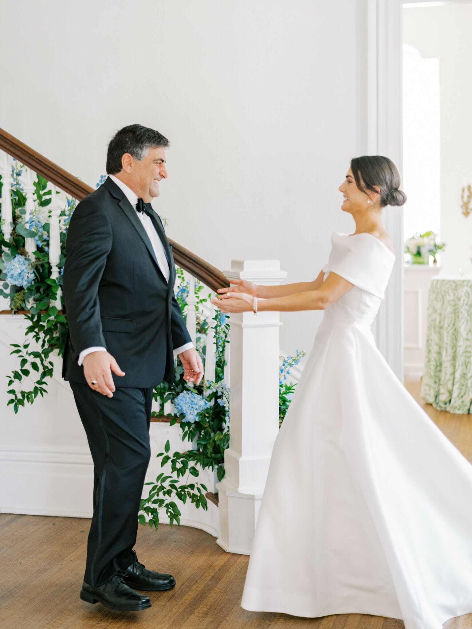 Kelsey + Brewer | Merrimon-Wynne Wedding - La Fête